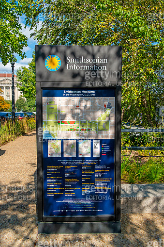 Information map of locations of Smithsonian museums in Washington DC ...