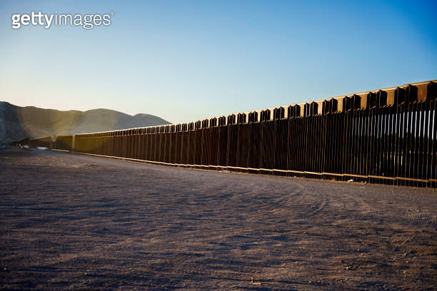 International Border Wall at Puerto Anapra and Sunland Park New Mexico ...
