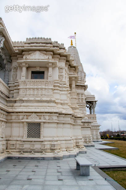 The BAPS Shri Swaminarayan Mandir in Etobicoke, Toronto, Ontario ...