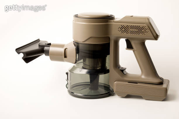 Handheld cordless vacuum cleaner for collecting dust and small ...