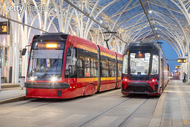Modern trams on Piotrkowska Centrum tramway station in Lodz 이미지 ...