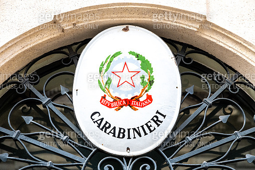 Emblem of the Italian Carabinieri on Ornate Iron Gate 이미지 (1988585207 ...