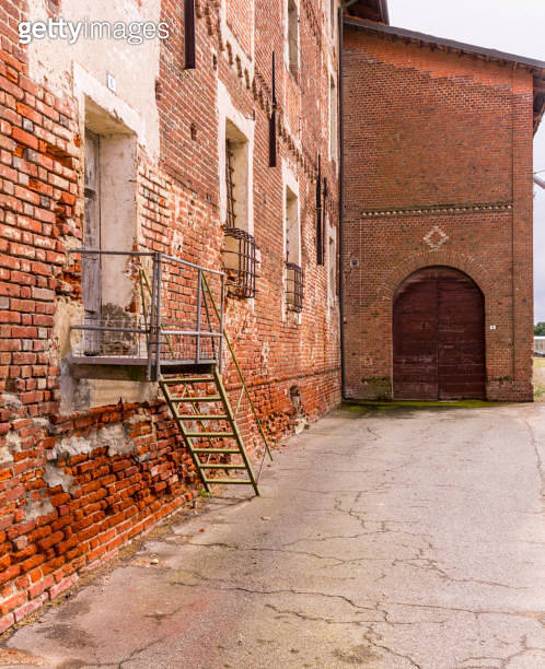 Exterior of an old rice mill (2156083454) - 게티이미지뱅크