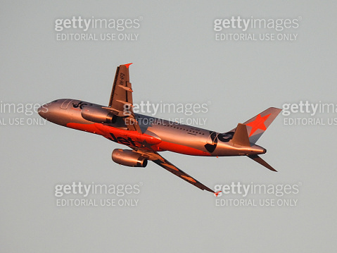 Jetstar A320 Sunset Takeoff 이미지 (2148764329) - 게티이미지뱅크