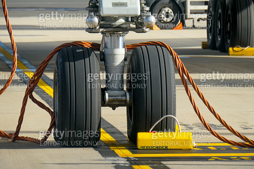 United B777 Front Wheels 이미지 (2067170263) - 게티이미지뱅크
