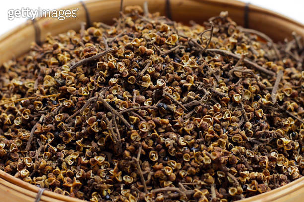Dried zanthoxylum rhetsa (Roxb.) DC. 이미지 (2164271265) - 게티이미지뱅크