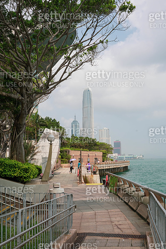 Hung Hum Harbourfront Promenade in Kowloon, Hong Kong 이미지 (1903753386 ...