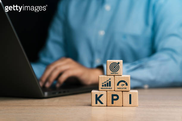 KPI Effective and smart key performance indicators (KPIs) to measure ...