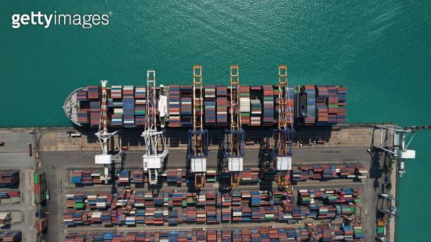 Rear view cargo container ship. Business logistic transportation sea ...