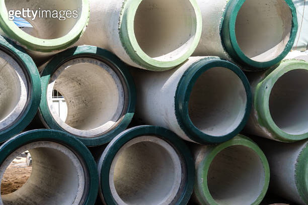 Background with concrete drainage pipes 이미지 (2113001328) - 게티이미지뱅크