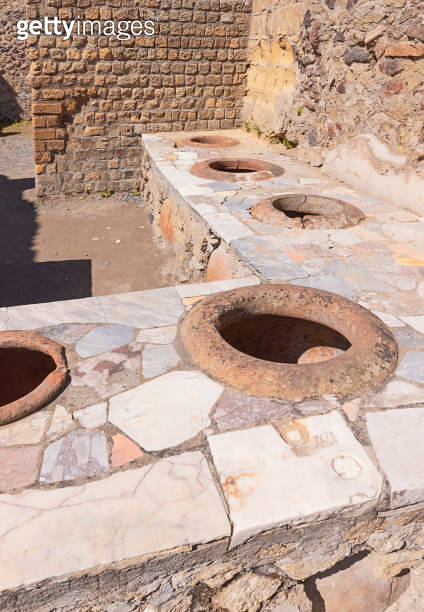 Herculaneum Thermopolium Fast Food in Ancient Rome 이미지 (2157564242 ...
