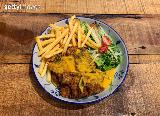 luxury fine dining western halal cuisine main course menu crispy fried ...