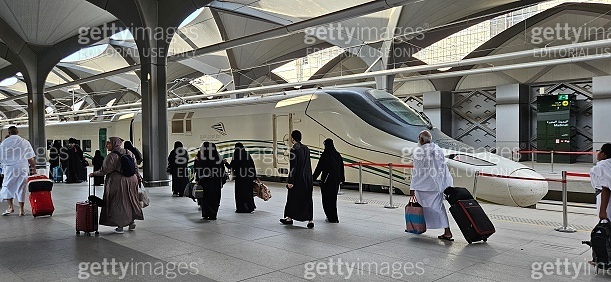 A speed train to Mecca in the interior of Madinah Station (1976971229 ...