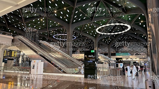 Interior of Madinah Station, the speed train station of Medina 이미지 ...