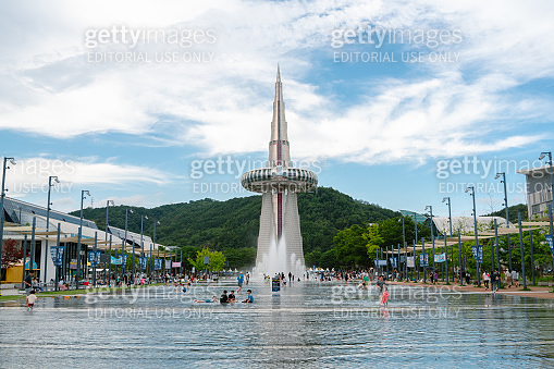 Daejeon Expo Science Park Hanbit tower and fountain in Daejeon, Korea ...