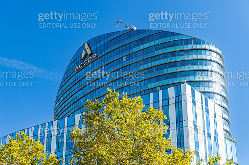 Accor headquarters building near Paris, France 이미지 (1854636408) - 게티이미지뱅크