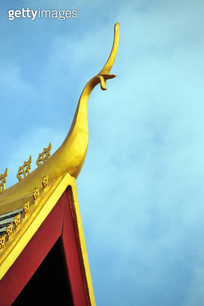 Wat Si Saket - congregation hall (sim) roof - chofa finial, Vientiane ...