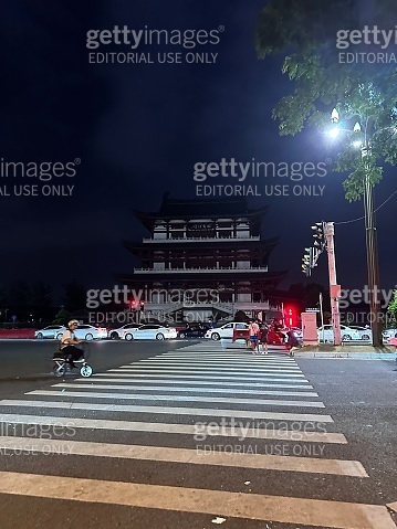 Night view of Du Fu River Pavilion in Changsha 이미지 (1964141316) - 게티이미지뱅크