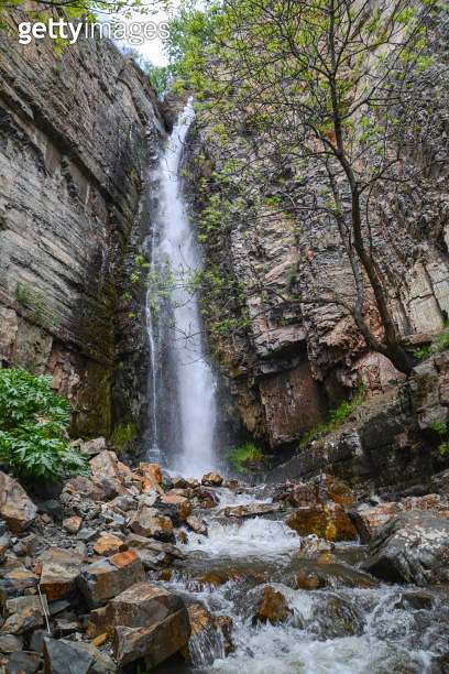 Tall waterfall wall art. Hight waterfall print set. Rocky mount and ...