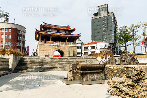 The Yin Hsi East Gate in Hsinchu City, Taiwan. (1879104158) - 게티이미지뱅크