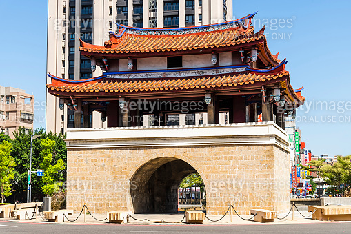The Yin Hsi East Gate in Hsinchu City, Taiwan. (1738534546) - 게티이미지뱅크
