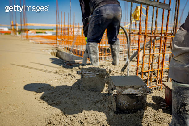 Concrete cube mold for compressive strength test of the cement mixture ...