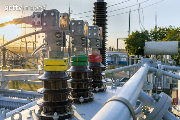 Equipment for high-voltage substations. Transformer, bushings and ...