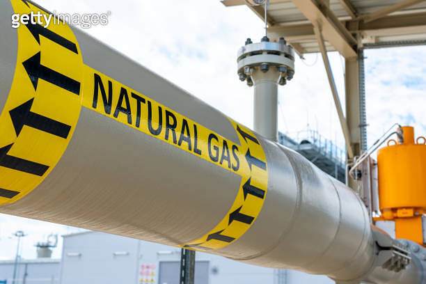 Natural gas pipeline with appropriate marking of the transported medium ...