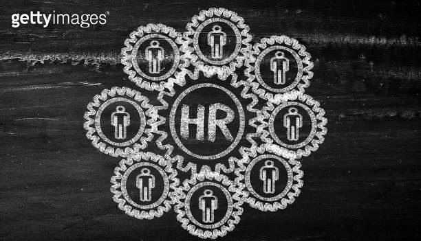 HR teamwork ,gears concept on chalkboard 이미지 (2164152611) - 게티이미지뱅크