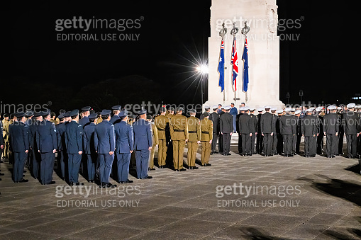 Anzac Day commemoration. Dawn Service at Auckland Domain. 이미지 ...