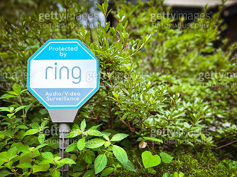 Residential Audio and Video Surveillance Sign 이미지 (2161539933) - 게티이미지뱅크