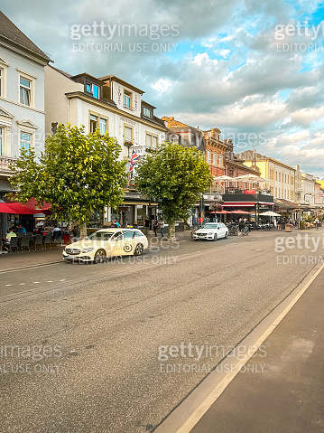City Streets and Charming European Style Architecture in Rüdesheim am ...