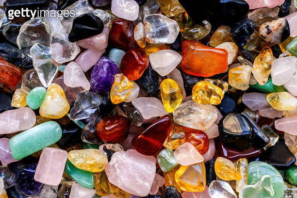 Crystal mineral for psychic energy, rose quartz. 이미지 (1927506472) - 게티이미지뱅크