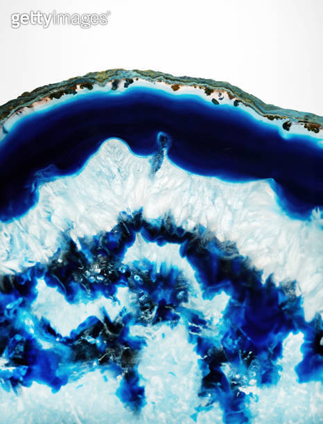 Crystal mineral for psychic energy, rose quartz. 이미지 (2125202689) - 게티이미지뱅크