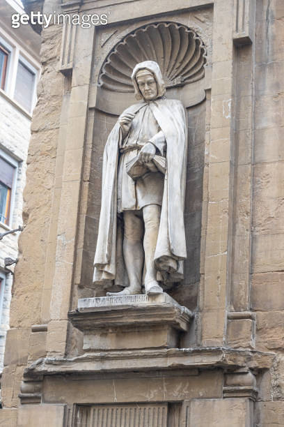 Giovanni Villani in the Niches of the Uffizi Colonnade in Florence ...
