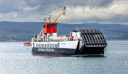 CalMac ferry MV Lochranze arriving at the Isle of Gigha. (2158011449 ...