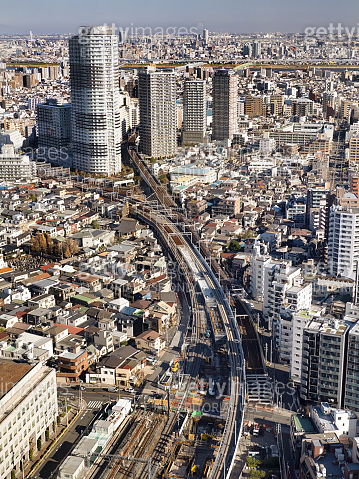Tobu Isesaki Line tracks, near Oshiage Station in Tokyo. 이미지 ...