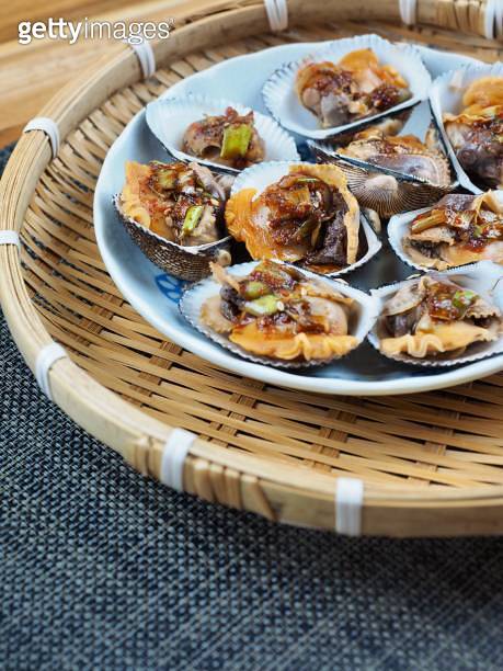 Korean traditional food shellfish and soy sauce 이미지 (2160377410) - 게티이미지뱅크
