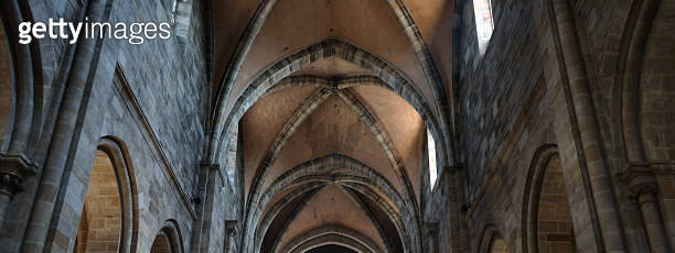 Gothic ceiling structure inside the church. 이미지 (2151646357) - 게티이미지뱅크