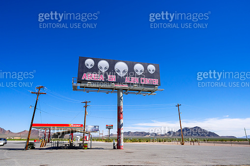 Area 51 Alien Center, Nevada 이미지 (2102621774) - 게티이미지뱅크