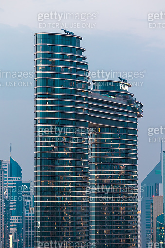 Beautiful view of the Address Sky View Hotel during dusk. 이미지 ...