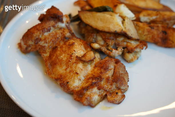Grilled Marinated boneless skinless chicken thighs(Pargiot ...