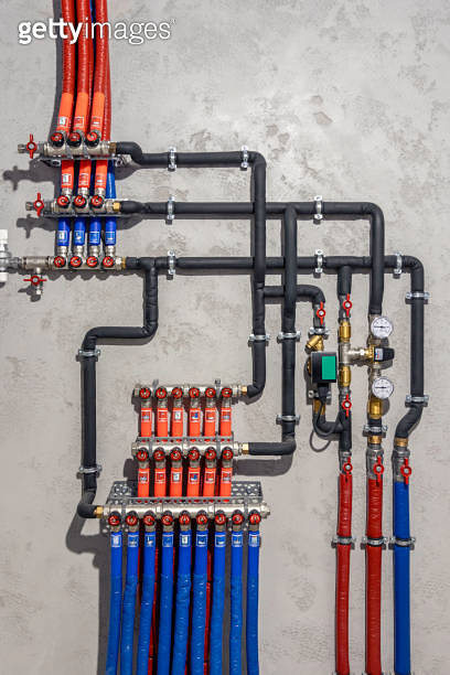 Modern autonomous heating system in the boiler room. 이미지 (2096651598 ...