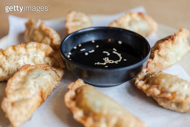 Gun-Mandu Gyoja Korean Fried Dumplings with Soy Tare Sauce 이미지 ...
