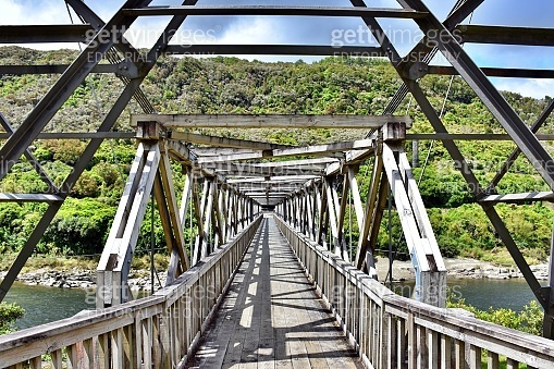Brunner Mine Suspension Bridge, Near Greymouth, West Coast, New Zealand ...