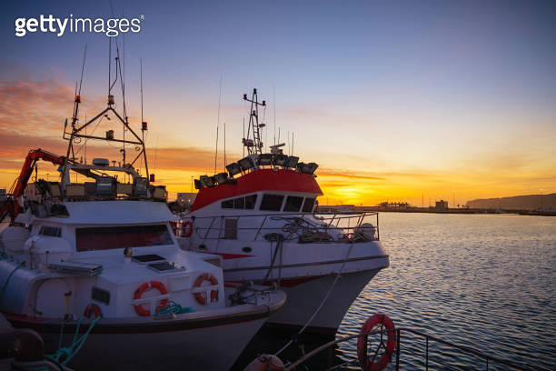 Barbate harbor dock with fisher boats in Cadiz of Andalusia Spain 이미지 ...