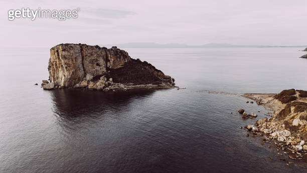 Aerial View of a Tropical Island in Turkey 이미지 (2103536726) - 게티이미지뱅크