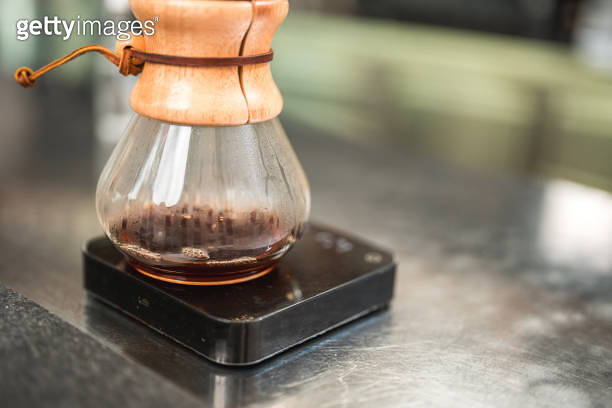 Artisanal Drip Coffee Brewing on a Coffee House Counter 이미지 (2118410130 ...