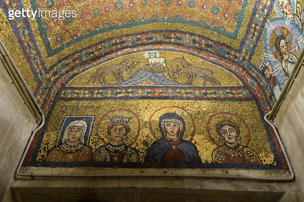 Mosaic of San Zeno chapel in Santa Prassede - the Basilica of Saint ...