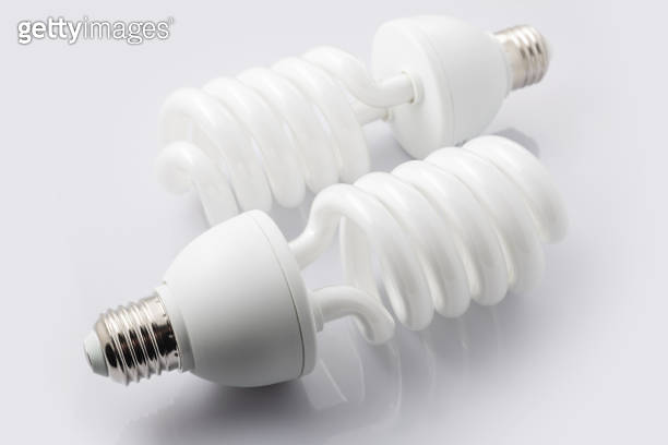 two fluorescent light bulb on white background 이미지 (2086243658) - 게티이미지뱅크